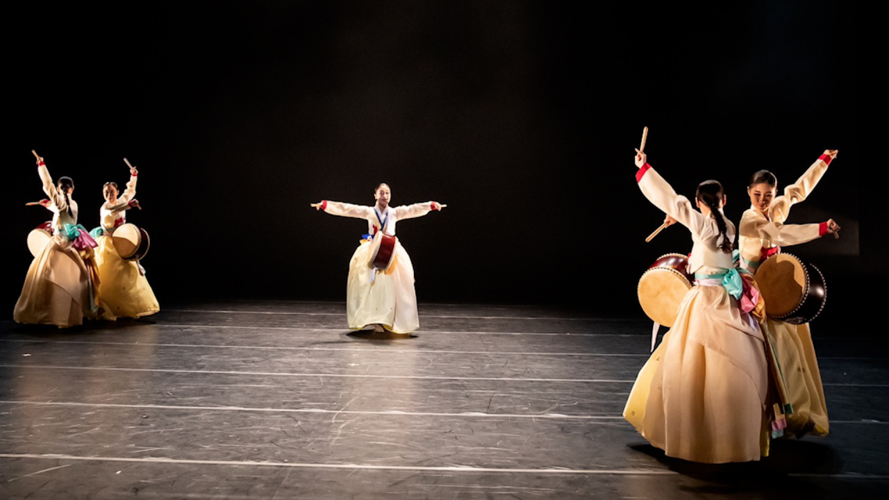 Koreanki na festiwalu - Telewizja Toruń
